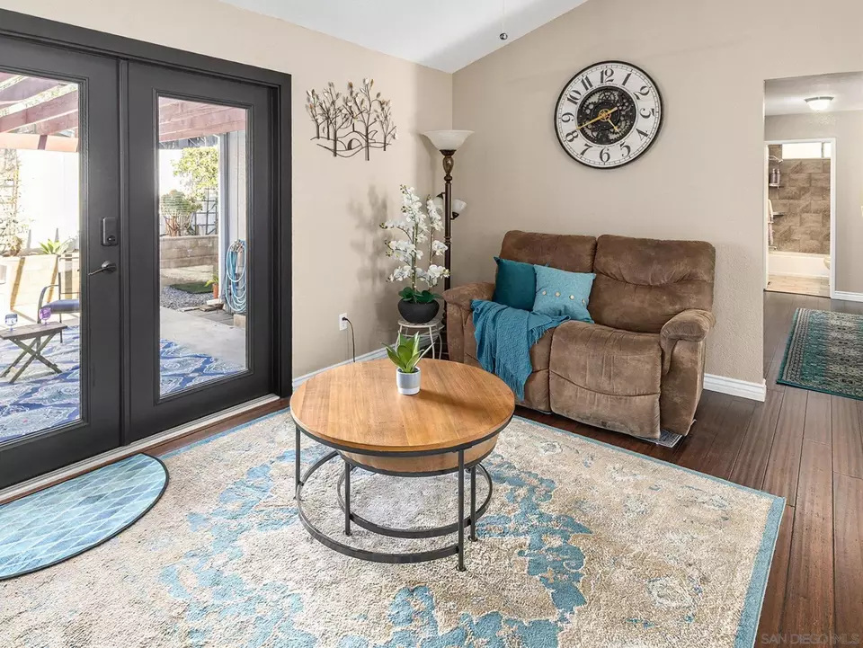 15935 Spring Oaks Rd #98, El Cajon, CA 92021 | MLS# 250045339 | 25 ...