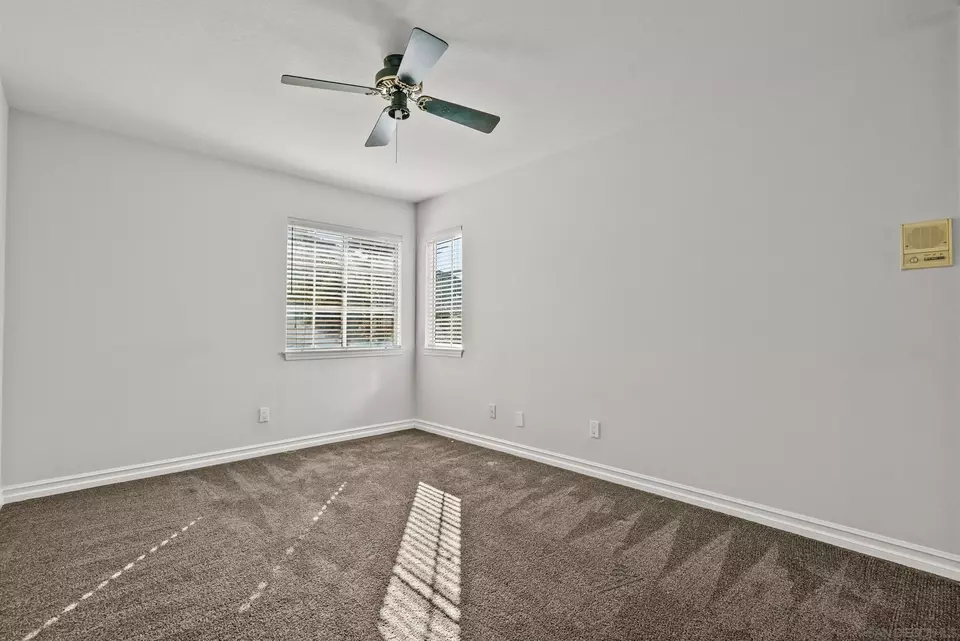 28885 Shadow Valley Ln, Santa Clarita, CA 91390 | MLS# 260003113 | 58 ...