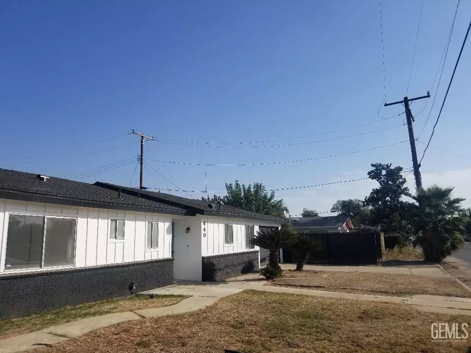 440 Elm Ave, Earlimart, CA 93219 | 2 Photos - Movoto