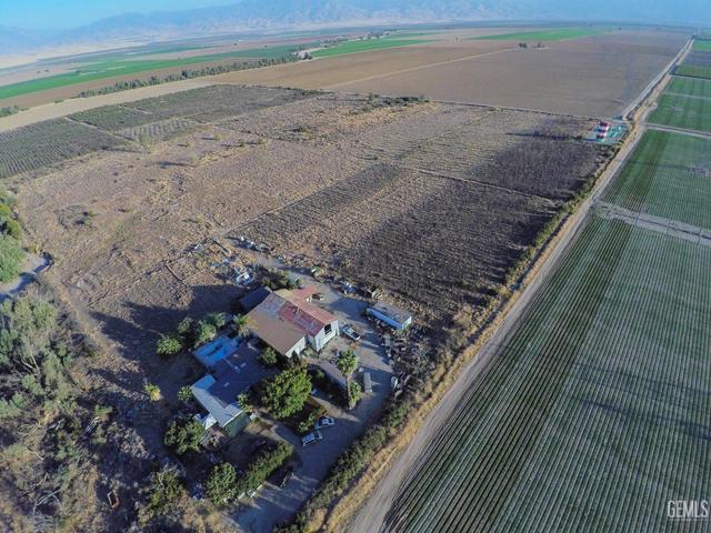 3265 Valpredo Rd, Arvin, CA 93203 - Movoto