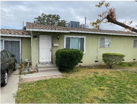 1320 W Tulare Ave, Tulare, CA 93274 | 6 Photos | MLS #223885 - Movoto