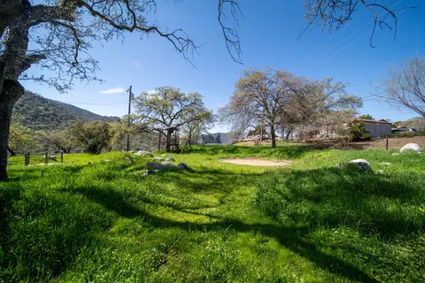 44040 Skyline Dr, Three Rivers, CA 93271 | 40 Photos - Movoto
