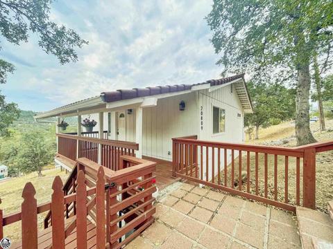 20809 Caylor Dr, Soulsbyville, CA 95372 | 40 Photos | MLS #20221507 ...
