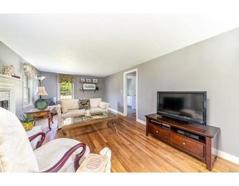 47 Summer St, Duxbury, MA 02332 - Movoto