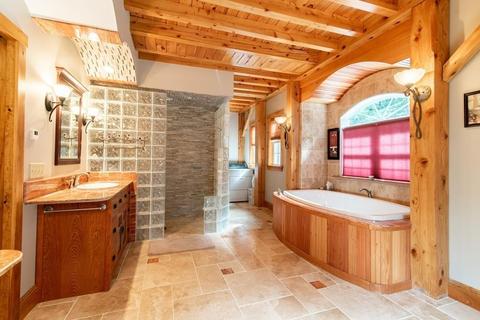 72 Indian Spring Rd, Woodstock, CT 06281 - Movoto