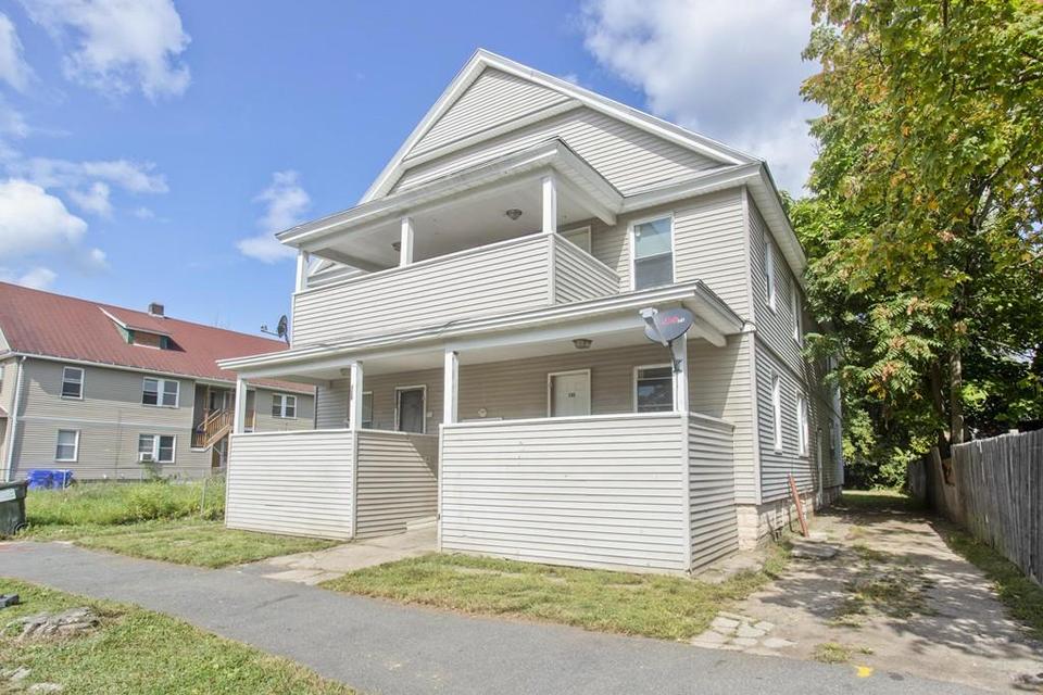 128 Kensington Ave, Springfield, MA 01108 | 19 Photos | MLS #72571112 ...