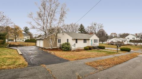 324 Hathorne Homes for Sale - Hathorne MA Real Estate - Movoto