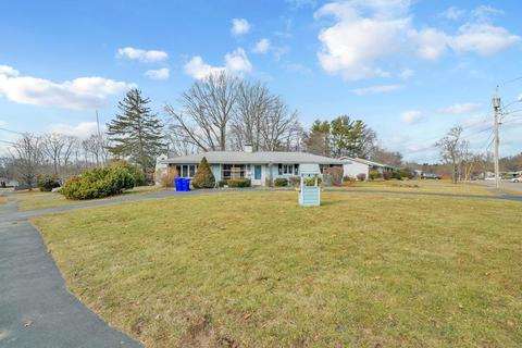 28 Holbrook Homes for Sale - Holbrook MA Real Estate - Movoto