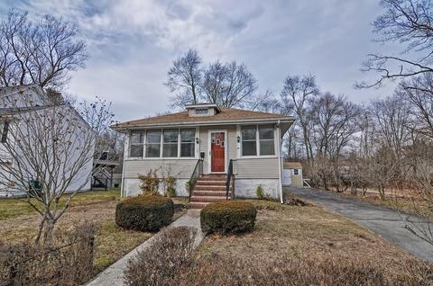 28 Holbrook Homes for Sale - Holbrook MA Real Estate - Movoto