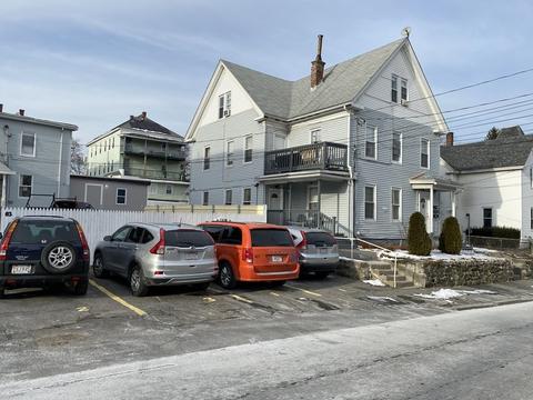 129 Lawrence Casa en Venta - Lawrence MA Bienes Raíces - Movoto