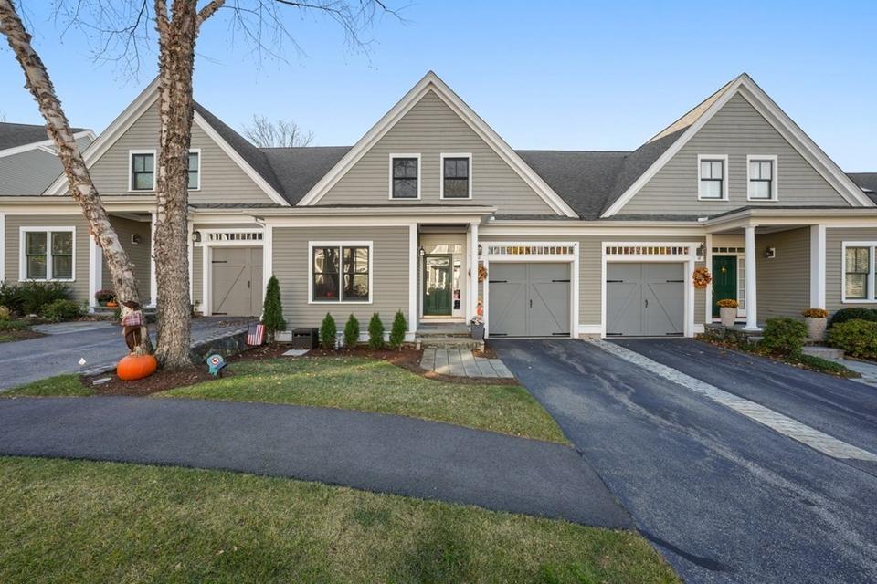 16 Green Meadow Dr #16, Reading, MA 01867 | 41 Photos | MLS #72933077 ...