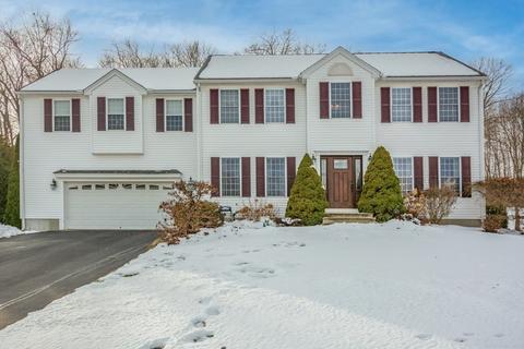 23 Susan Dr, Dudley, MA 01571 | 42 Photos | MLS #72933754 - Movoto