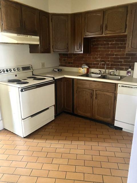 70 Temple St #4, Springfield, MA 01105 | 8 Photos - Movoto