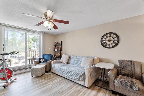 144 West St #14, Leominster, MA 01453 | 31 Photos | MLS #73006273 - Movoto