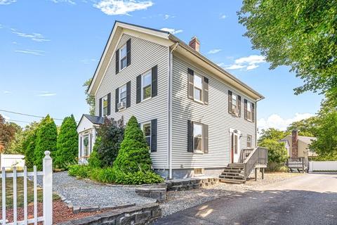 27 Grove St, Reading, MA 01867 | 42 Photos | MLS #73011264 - Movoto