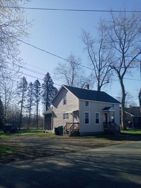 104 Duryea St, Springfield, MA 01104 - Movoto.com