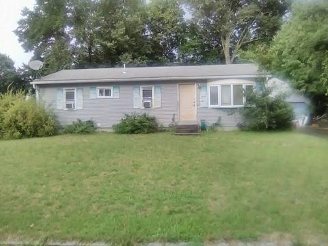 139 Maybrook Rd, Springfield, MA 01129 | 8 Photos | MLS #73021089 - Movoto