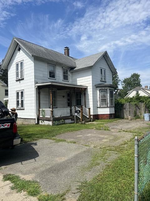 28 Spring St, West Springfield, MA 01089 | 3 Photos | MLS #73027463 ...