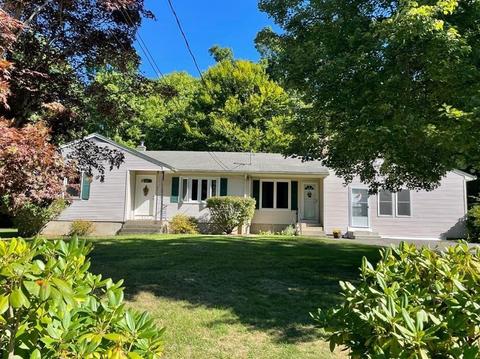 647 Rebecca Rd, North Dighton, MA 02764 - Movoto.com