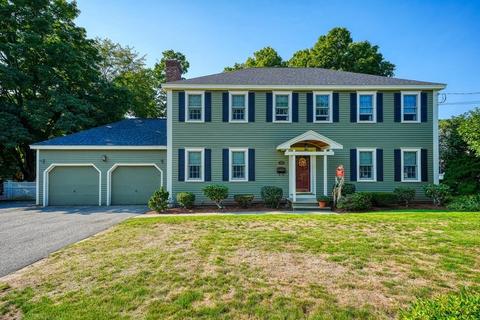 112 Summer St, Maynard, MA 01754 | 39 Photos | MLS #73035382 - Movoto