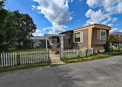 3030 Cranberry Hwy #1, Wareham, MA 02538 | 10 Photos | MLS #73037866 ...