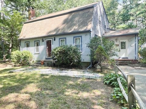 254 Meadow St, Carver, MA 02330 | 20 Photos | MLS #73037898 - Movoto