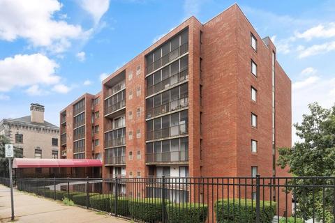 100 High St #704, Medford, MA 02155 | 30 Photos | MLS #73041781 - Movoto