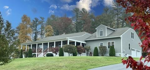 Single Family Homes for Sale in Raynham MA.