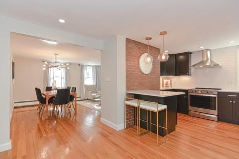 42 Melrose Homes for Sale - Melrose MA Real Estate - Movoto