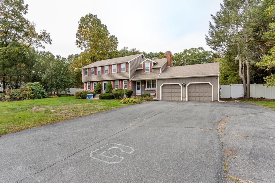 34 Fairview Rd, Canton, MA 02021 | 23 Photos - Movoto