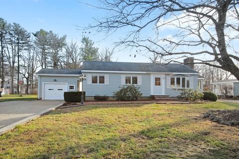 7 Snow Dr, Littleton, MA 01460 | 27 Photos | MLS #73064000 - Movoto