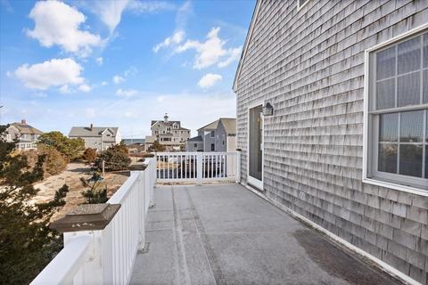 7 River St, Humarock, MA 02047 | 34 Photos | MLS #73073373 - Movoto