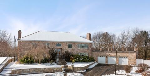 40 Saugus Homes for Sale - Saugus MA Real Estate - Movoto