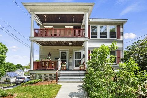 432 Rollstone St, Fitchburg, MA 01420 | 37 Photos | MLS #73113677 - Movoto