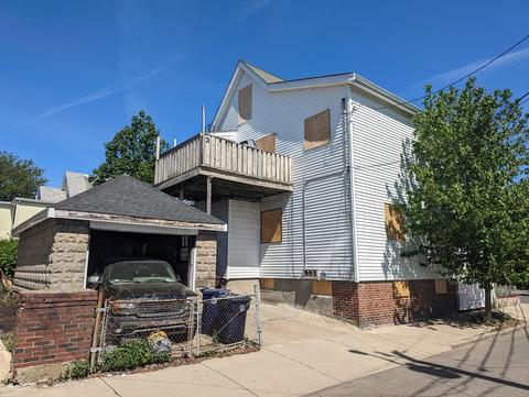 18 Central Ave, Everett, MA 02149 | 11 Photos | MLS #73123486 - Movoto