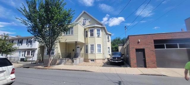 1 Wilbur St # -a, Everett, MA 02149 | 18 Photos - Movoto