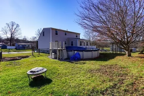 6 Kelly Erin Ln, Webster, MA 01570 | 42 Photos - Movoto