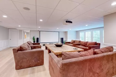 16 Great Rock Rd, Hingham, MA 02043 | 42 Photos - Movoto