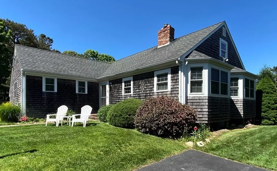 64 Siasconset, Bourne, MA 02562 | 37 Photos - Movoto