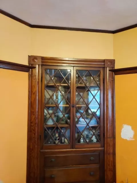 13 Walnut Ave, Beverly, MA 01915 | 21 Photos - Movoto