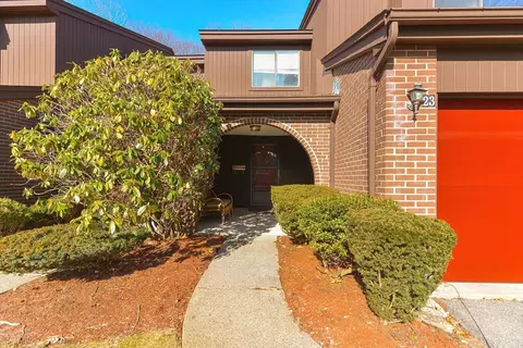 23 Tamarack Ln #23, Peabody, MA 01960 | 42 Photos - Movoto