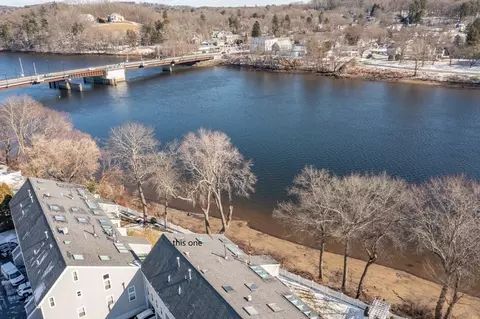 633 Riverside Ave #8, Haverhill, MA 01830 | 42 Photos - Movoto