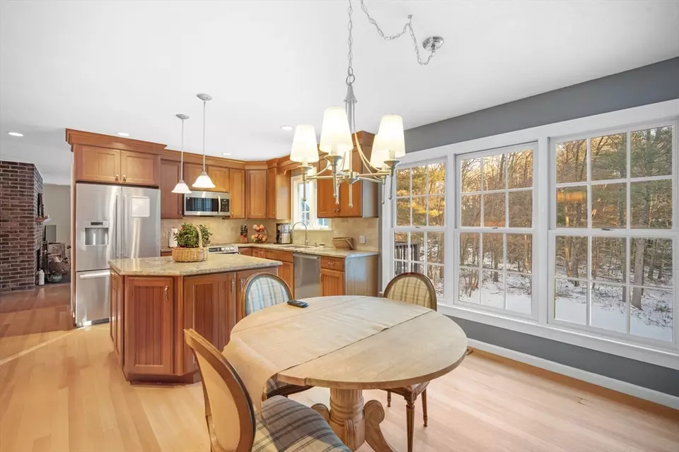 10 Dairy Ln, Southwick, MA 01077 | 36 Photos - Movoto