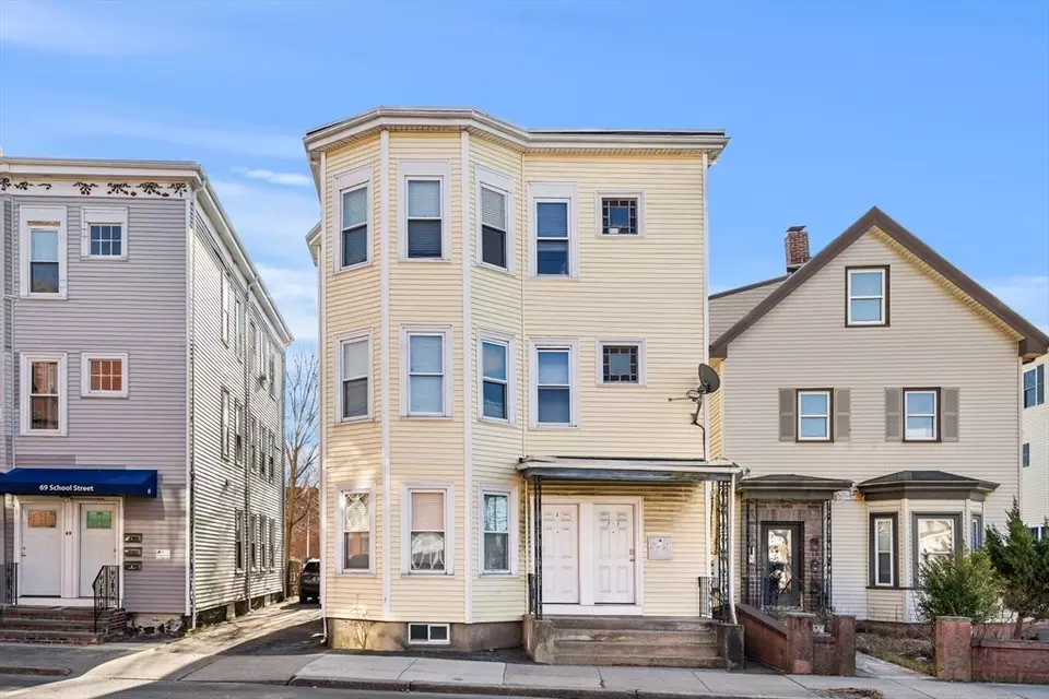 67 School St, Everett, MA 02149 | 37 Photos - Movoto