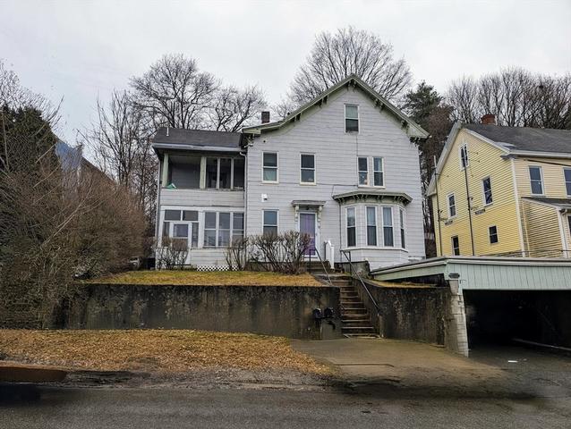 13 Oak St, Clinton, MA 01510 | 36 Photos - Movoto