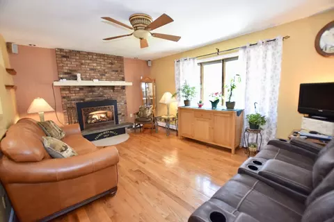 320 New Boston Rd, Fairhaven, MA 02719 | 26 Photos - Movoto