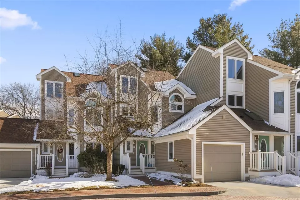 73 Pointe Rok Dr #73, Worcester, MA 01604 | 34 Photos - Movoto