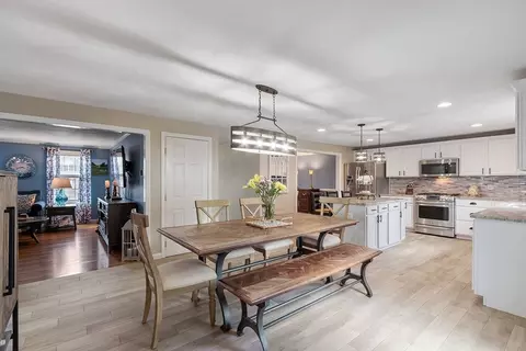 94 Mink Run Rd, Wilmington, MA 01887 | 42 Photos - Movoto