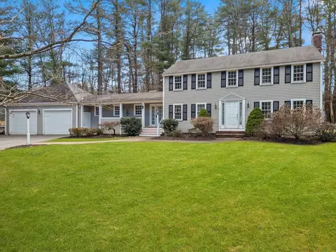 16 Highland St, Hamilton, MA 01982 | 24 Photos - Movoto