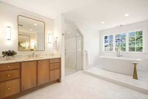 1 Myles Standish Rd, Weston, MA 02493 | 40 Photos - Movoto